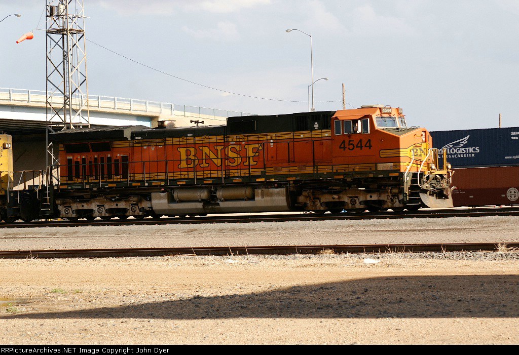 BNSF 4544